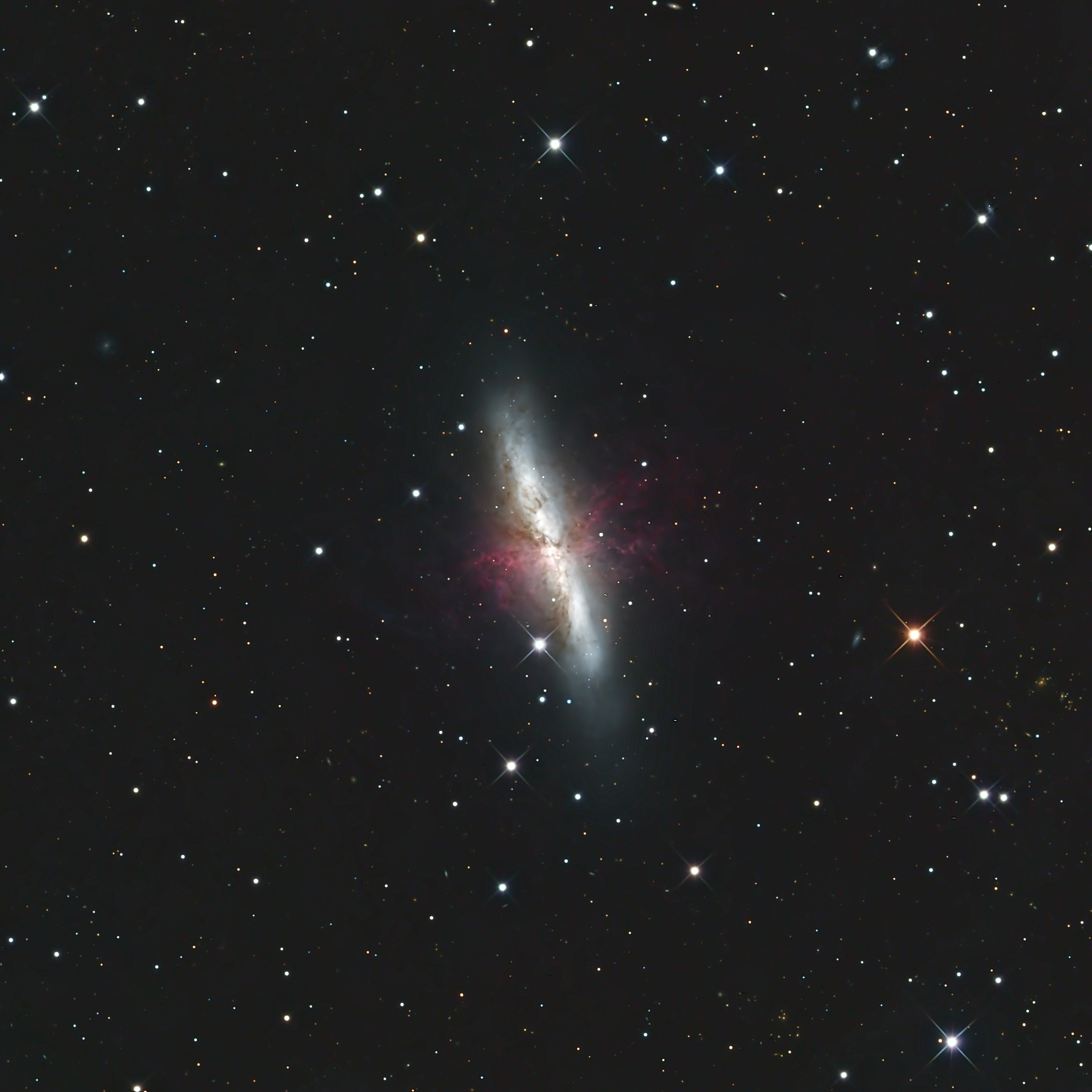 M82 Galaxy – Frank's Observatory